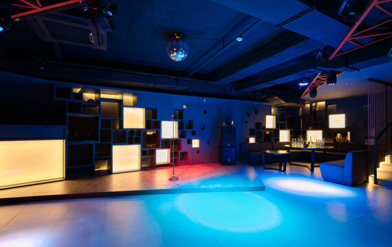 Red Rock Dining Black bar – Red Rock Resort